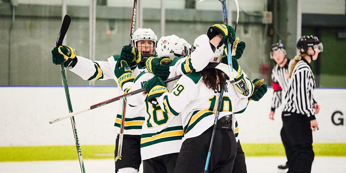 University of Regina Women's Hockey 2025-26 - The Co-operators Centre ...